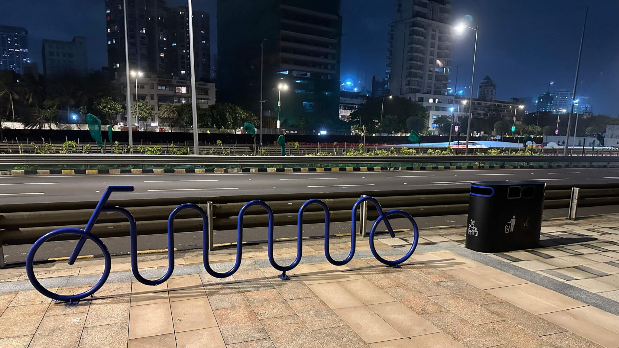 Visuals: Night view of the Coastal Road Promenade in Worli, Mumbai ...